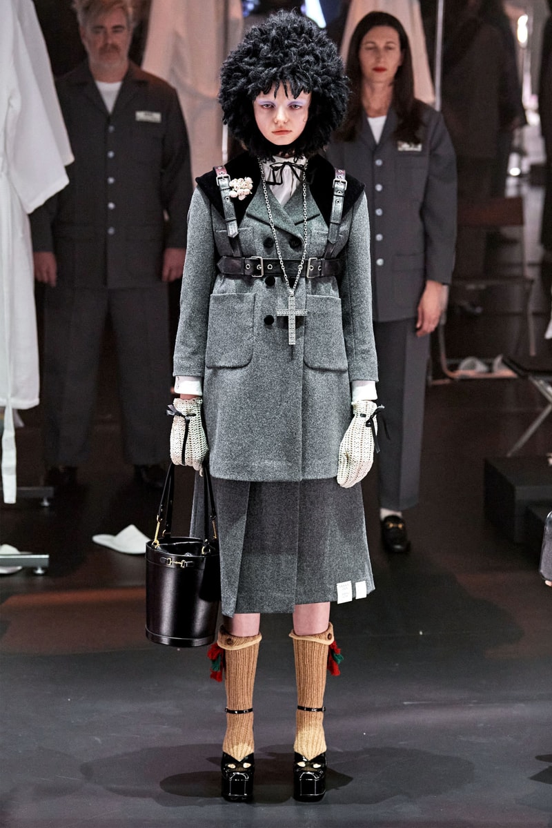 #MFW：Gucci 2020 秋冬大秀模特變成一個個靜止的洋娃娃，打開那個復古年代的音樂盒！ - POPBEE
