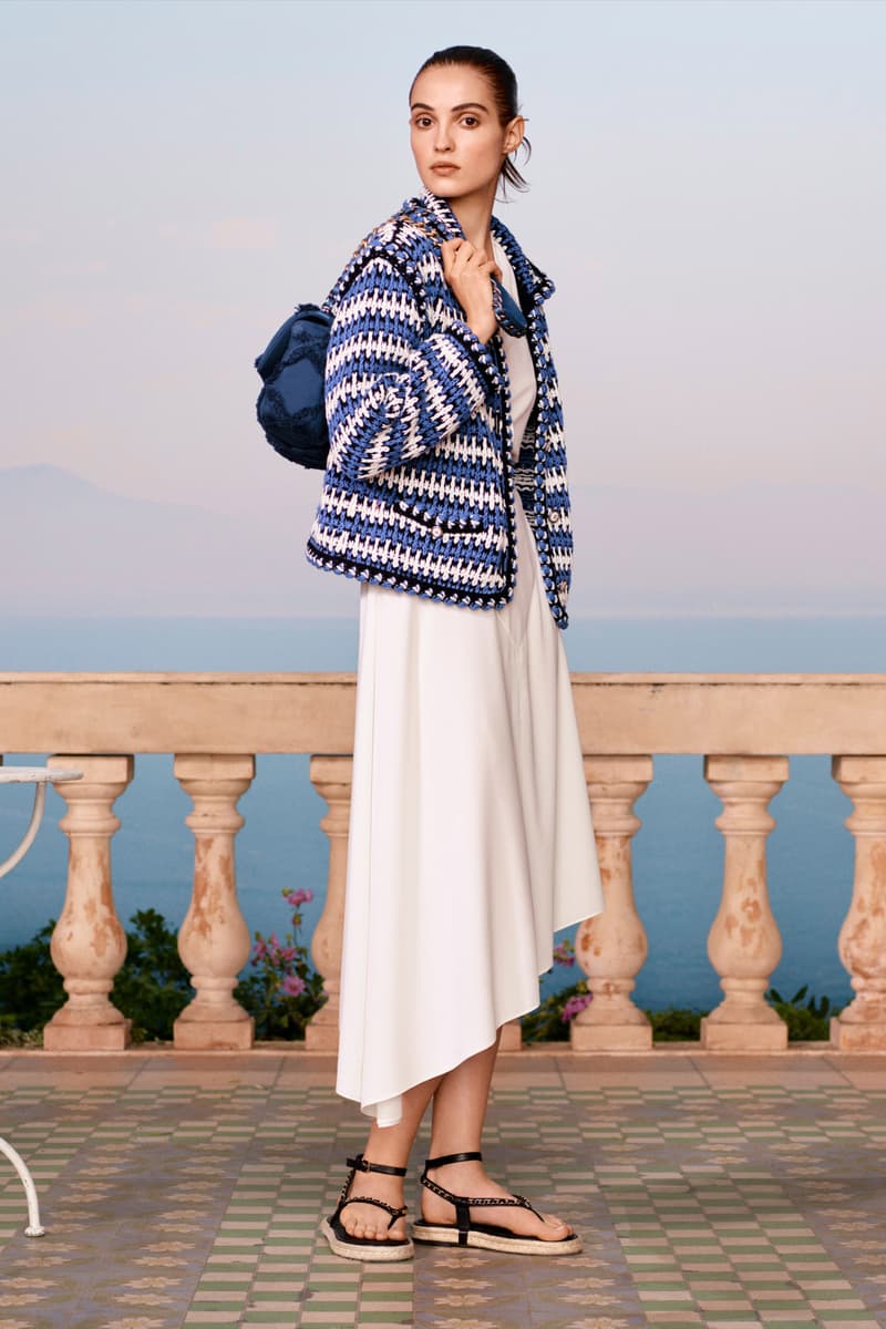 Chanel 2021 Cruise 來一場優雅輕旅行，Virginie Viard 首個渡假系列漫步在地中海！ - POPBEE