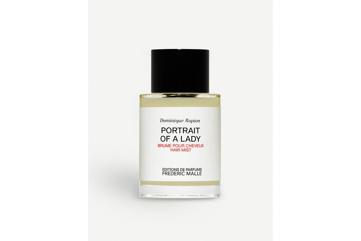 IU 也有這習慣！用髮香這樣噴，會比使用香水來得更自然吸引！ - POPBEE