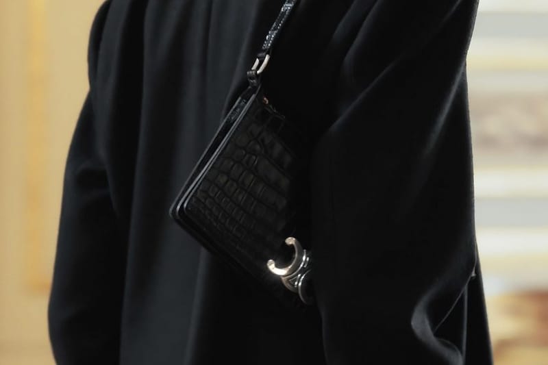 Trapeze Triomphe 勾起 Old Céline 粉的回憶，極簡俐落的新詮釋！ - POPBEE