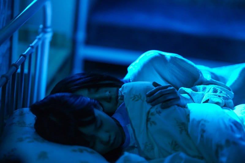 韓國恐怖電影《邪門》，光是預告就讓人坐立難安的毛骨悚然氛圍 ... - POPBEE