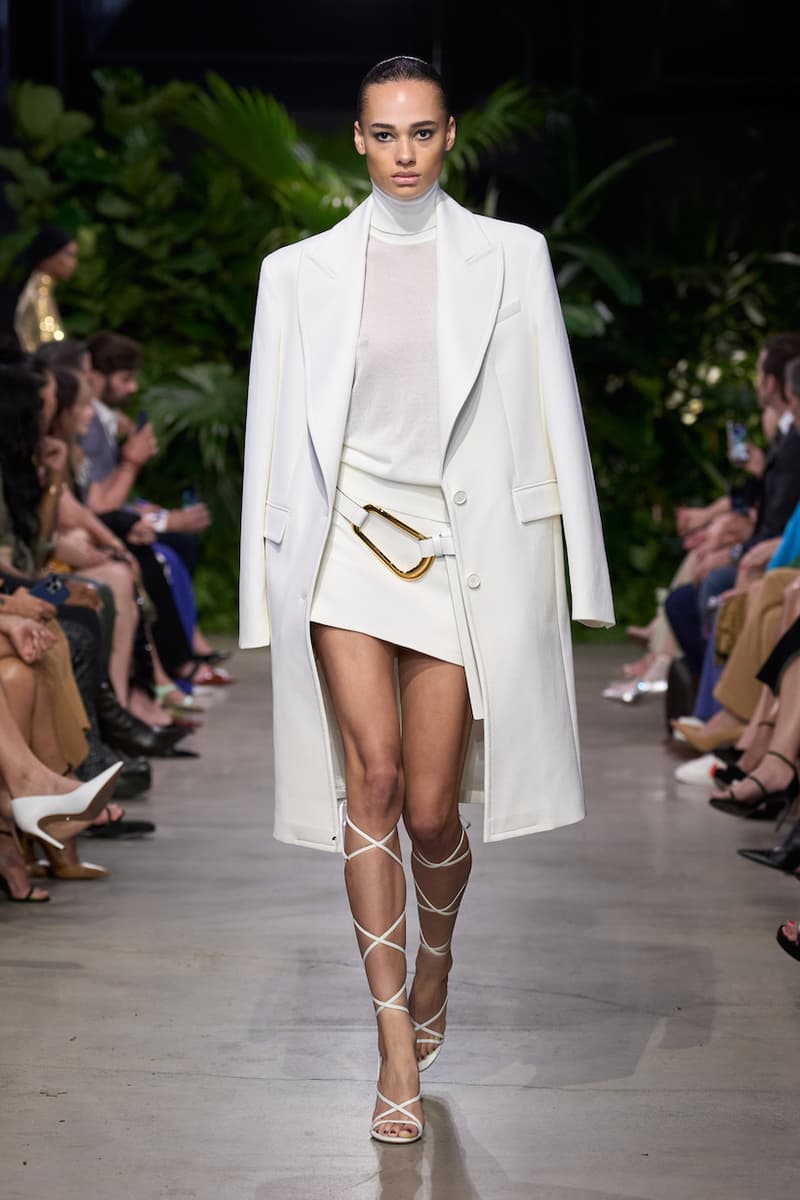 NYFW：Michael Kors 2023 春夏系列，女人自信又瀟灑的都會裝束 - POPBEE