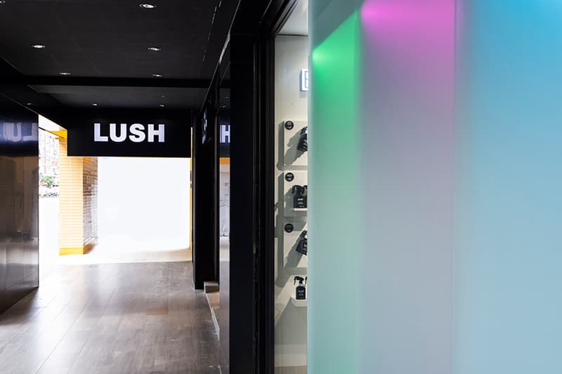 香氛被書與黑膠圍繞：Lush 亞洲第三家「香水圖書館」在台灣正式開幕！ - POPBEE