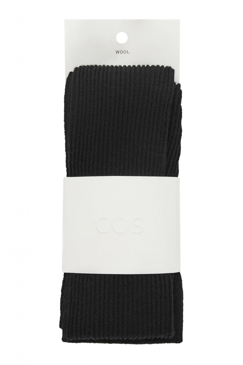 從 COS 2022 冬日系列，翻找年復一年不過時的經典單品！ - POPBEE