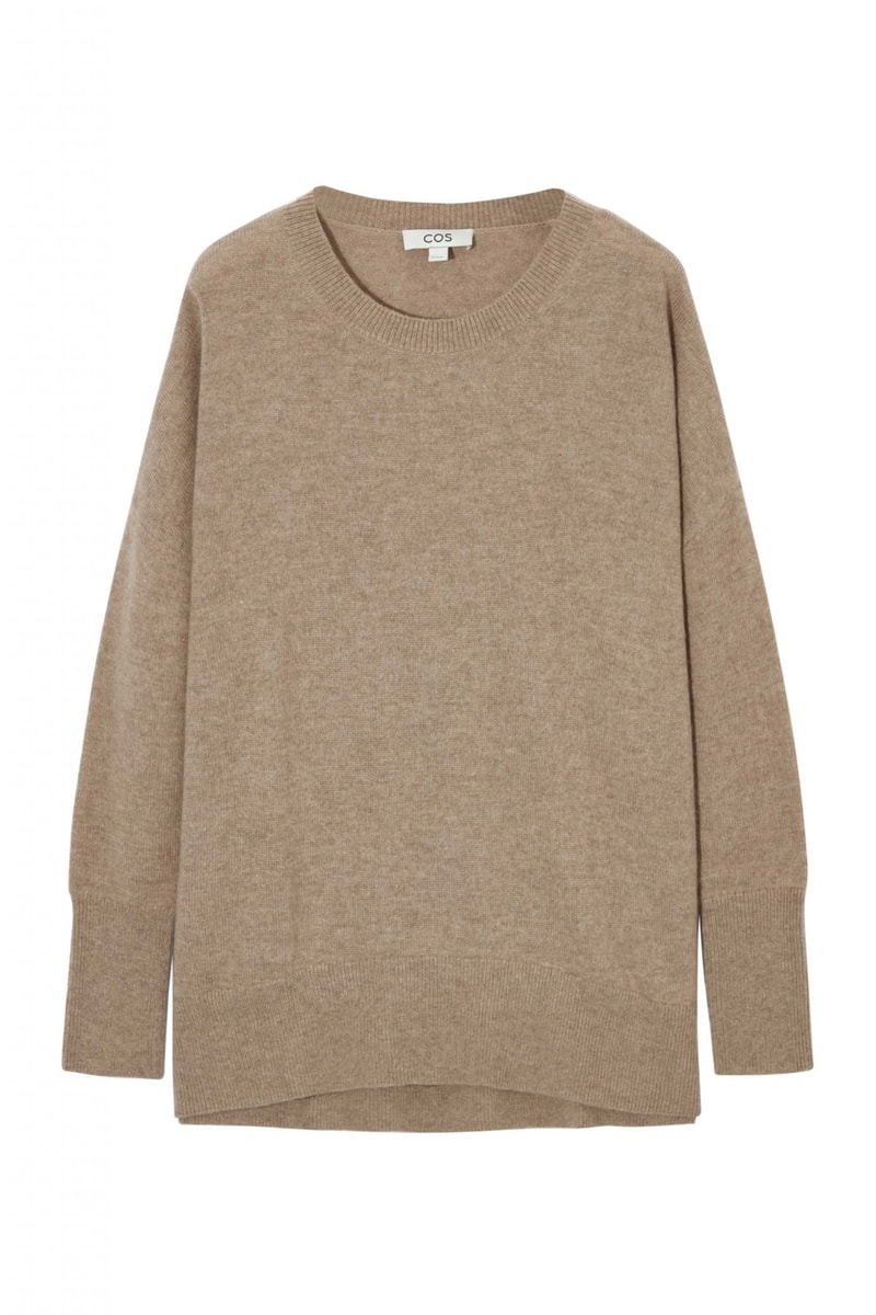 從 COS 2022 冬日系列，翻找年復一年不過時的經典單品！ - POPBEE