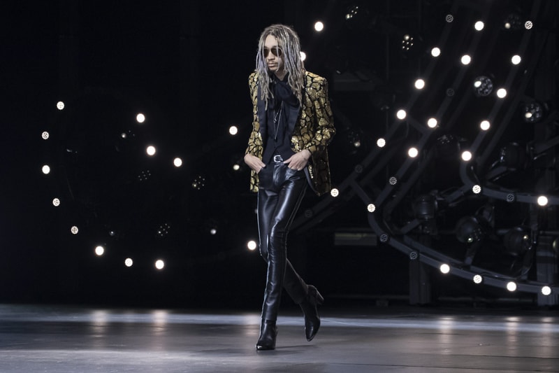 CELINE 2023 秋冬重返實體大秀，最後一連幾套連身裙美得屏息！ - POPBEE