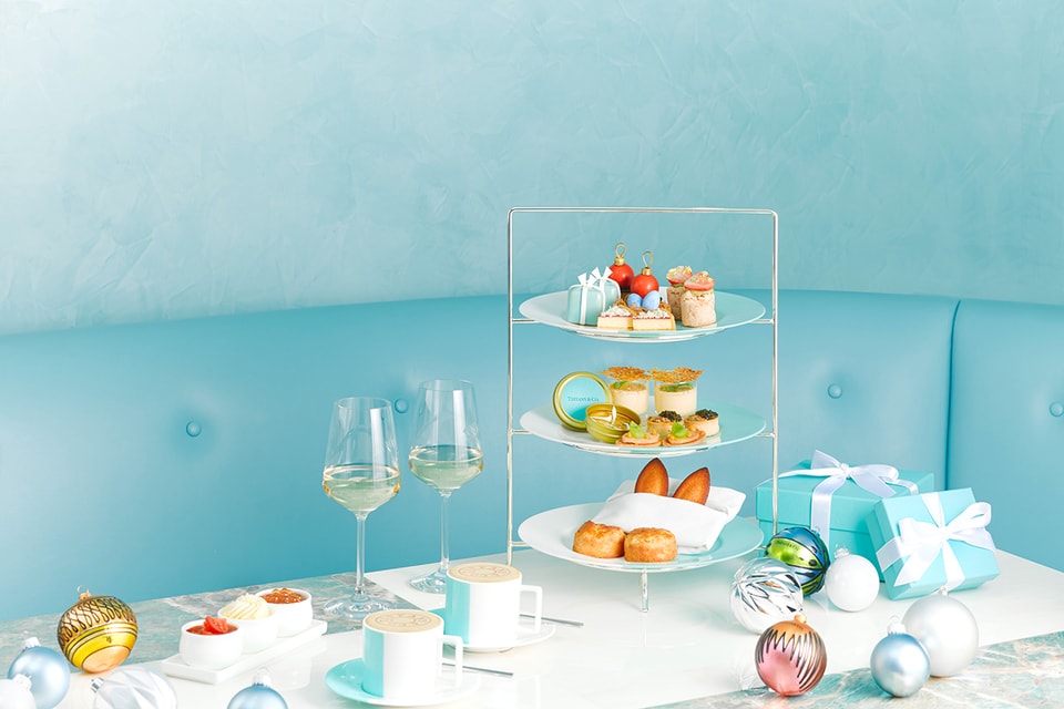 聖誕節去享受美食！The Tiffany Blue Box Cafe 推出最美下午茶餐 - POPBEE