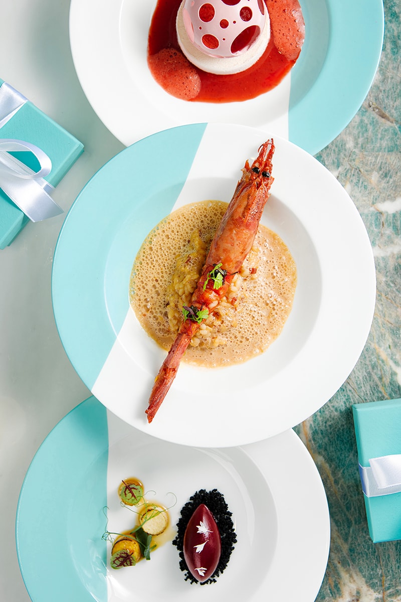 聖誕節去享受美食！The Tiffany Blue Box Cafe 推出最美下午茶餐 - POPBEE