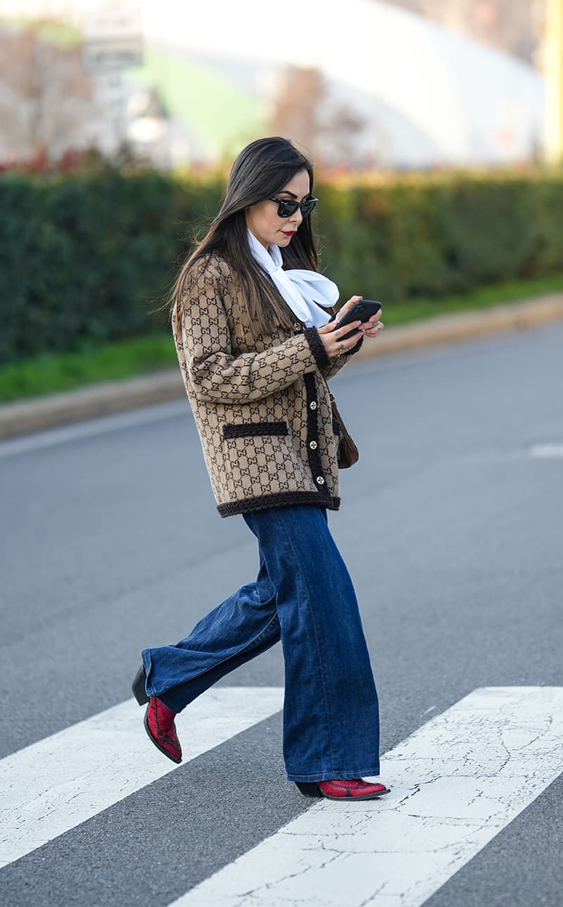 時髦小細節：一覽 2023 巴黎時裝週 30+ 街拍造型，偷師冬日穿搭靈感！ - POPBEE