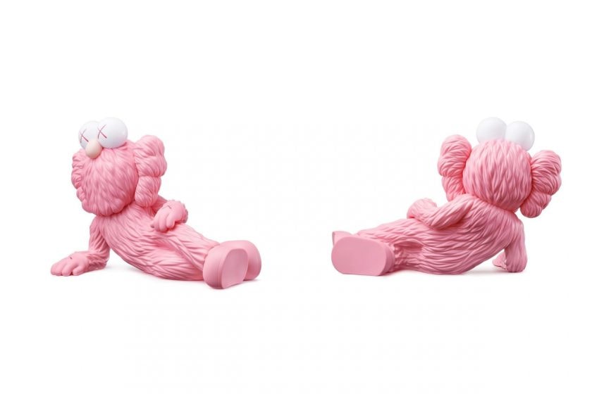 KAWS 新公仔 3 色限定推出：Time Off 情人節開賣，躺在家裡很舒適！ - POPBEE