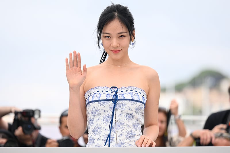 帥氣出席坎城影展：宋仲基、歌手 BIBI 主演電影《Hopeless》入圍一種矚目單元！ - POPBEE