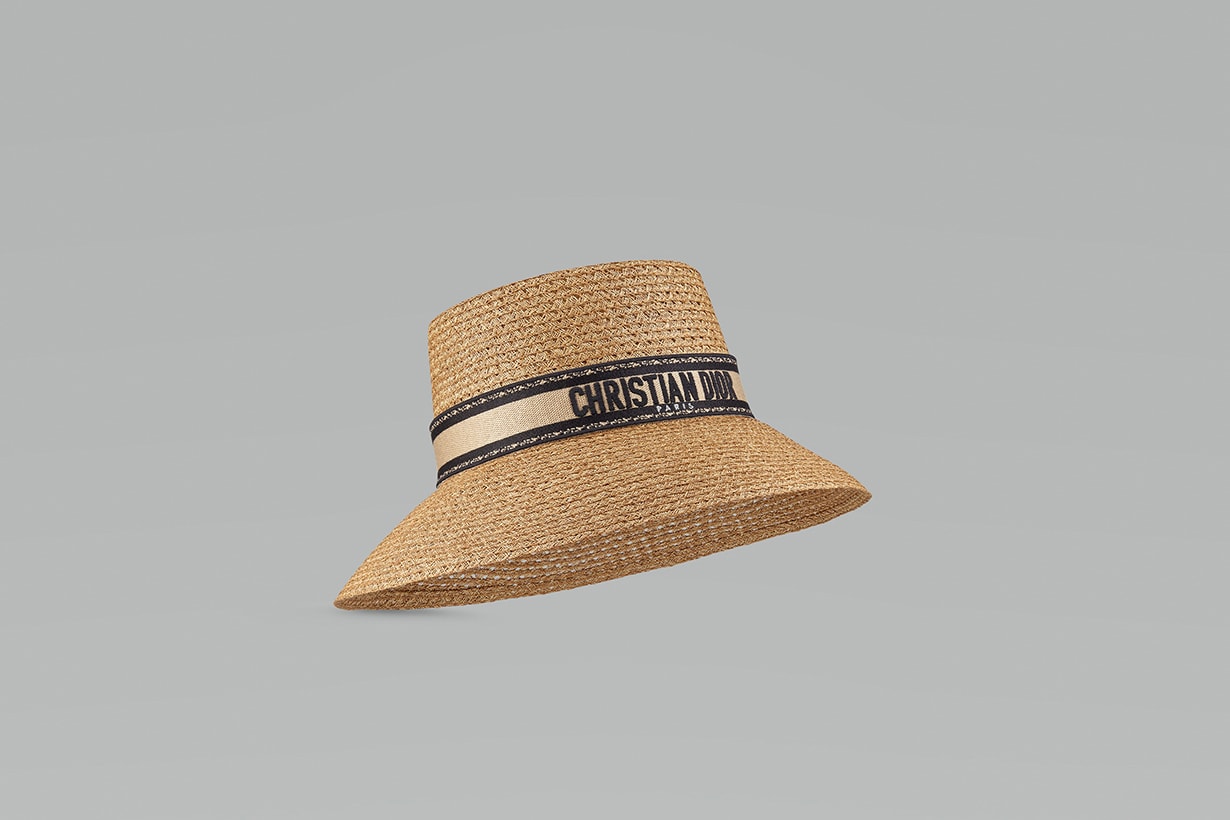 DIOR 也可以線上購物了：Popbee 一次推薦值得買的 30 款手袋、拖鞋和配件！ - POPBEE