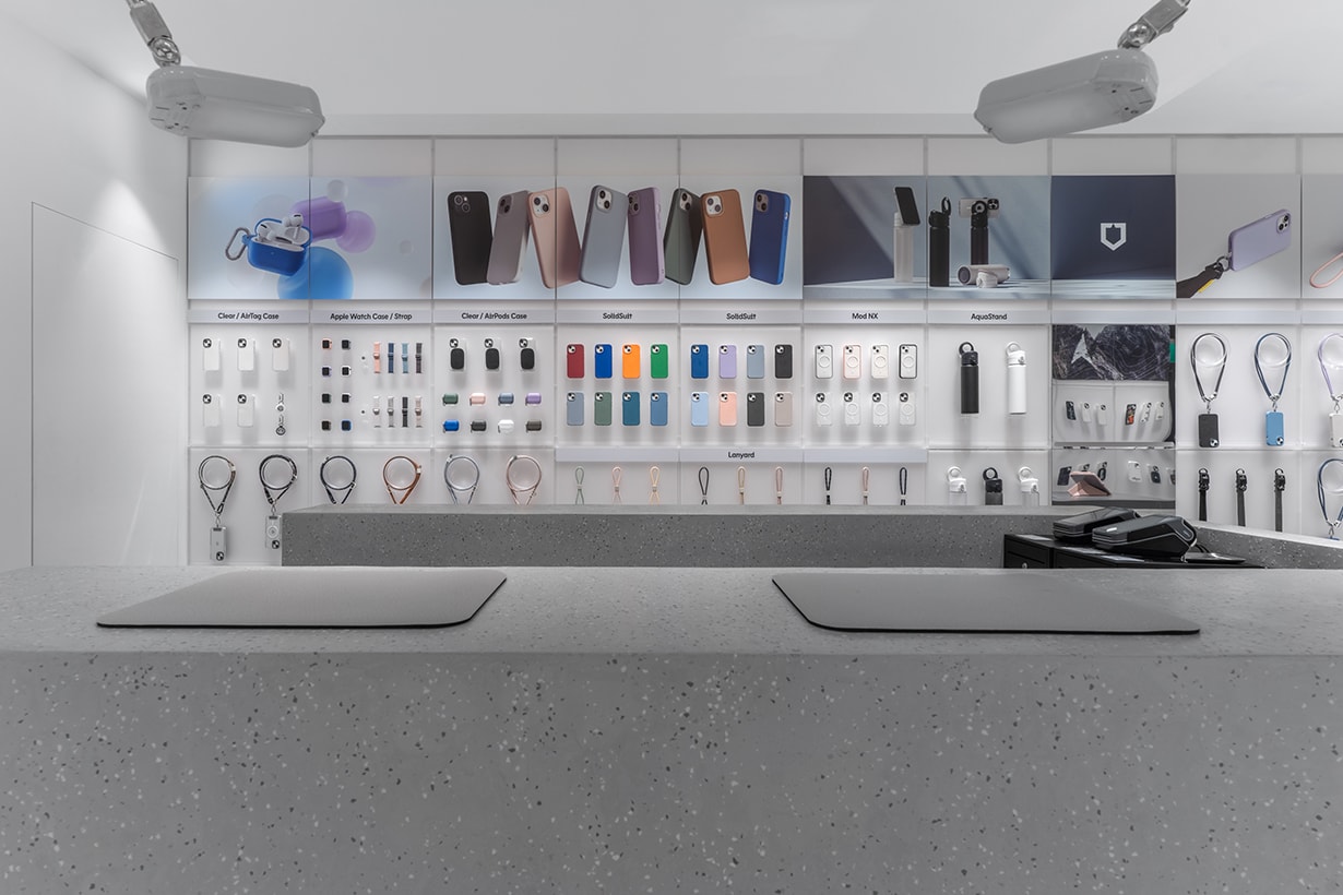 犀牛盾 RHINOSHIELD 台北全新 A11 店舖開張：所有款式到齊，一片俐落水泥灰與白！ - POPBEE