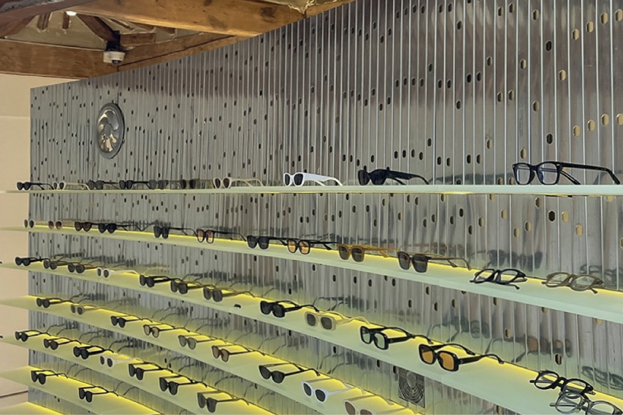 首爾逛街攻略：被稱作「平價版 Gentle Monster」的 BLUE ELEPHANT，眼鏡控不能錯過！ - POPBEE