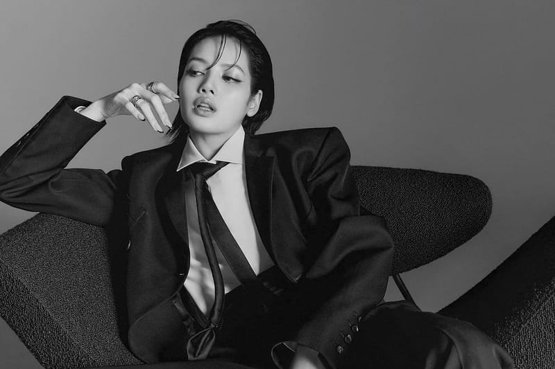 Blackpink Lisa 穿西裝打領帶，完全就是 CEO！成立經紀公司 LLOUD，廣告已鋪天蓋地攻陷美國！ - POPBEE
