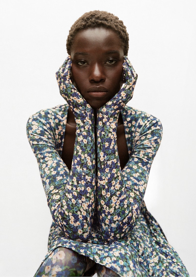 H&M 與 Rokh 的全新聯名公開：師承 Phoebe 的韓設計師，絕對會被時髦女生搶翻！ - POPBEE