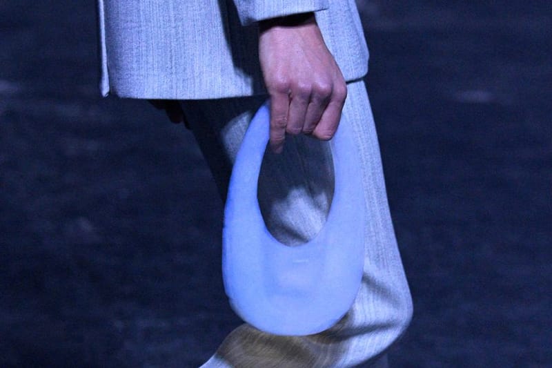 Coperni The Air Swipe Bag：NASA 用它來捕捉星塵，地球上最輕的固體變成手袋了！ - POPBEE