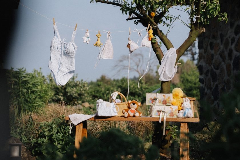 Squarebear 與《Suzy's Zoo》聯名上架第一天就斷貨：聖誕樹、滑雪... 溫馨又療癒！ - POPBEE