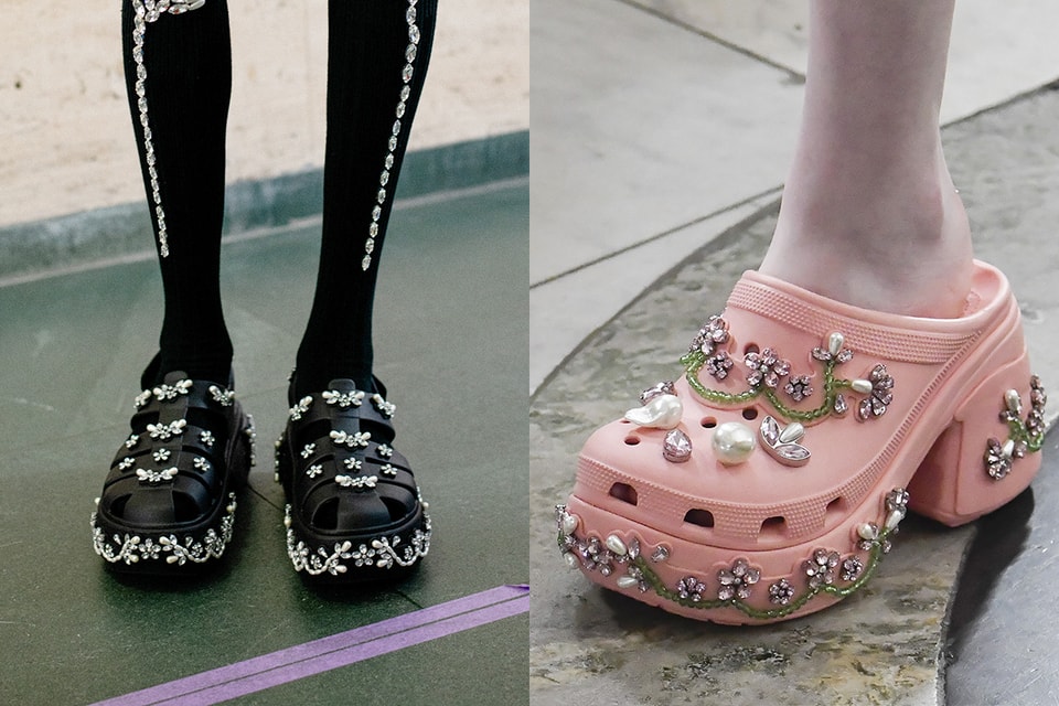 夢幻少女感：Simone Rocha 與 Crocs 再度合作，四色型格款式閃耀全場 - POPBEE