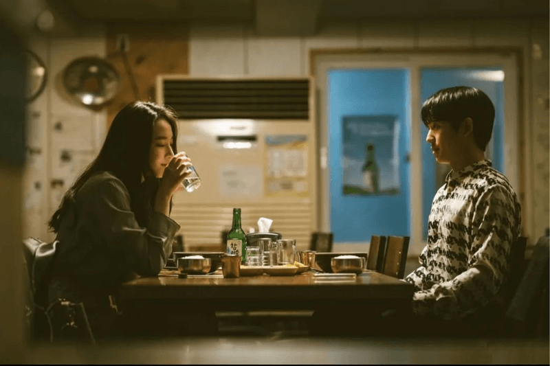 《魷魚遊戲》第二季中爆紅的帥女生：為了出演 380 號，她剪去了一頭長髮率性登場！ - POPBEE