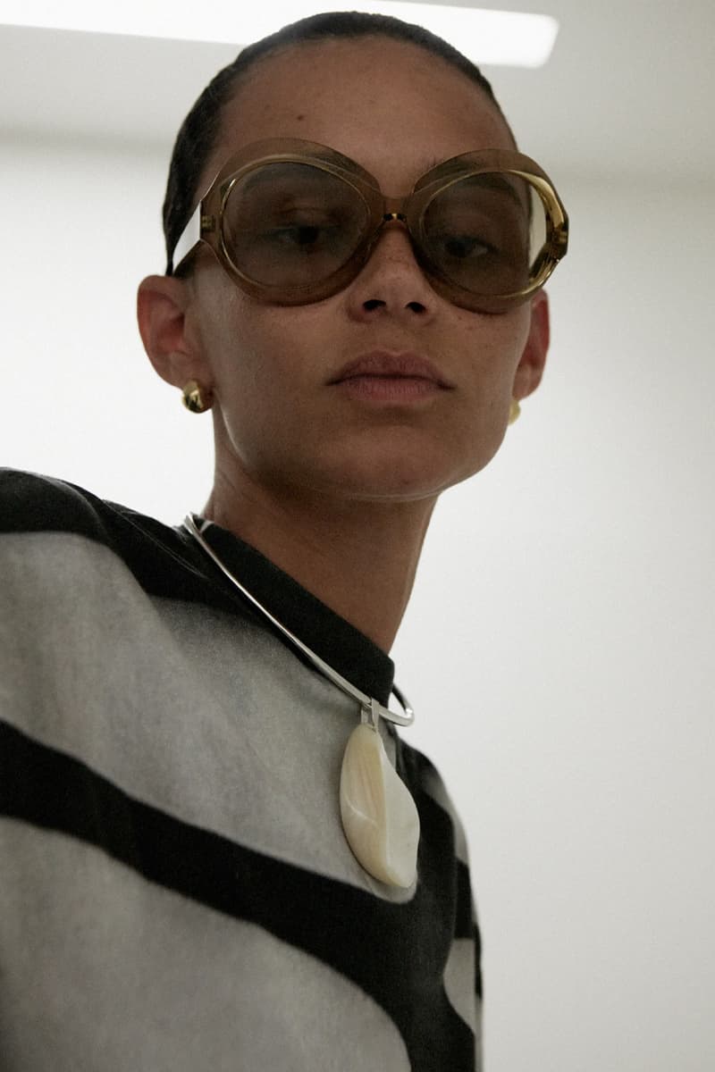 Phoebe Philo 全新系列「B」：總是懂女人愛的慵懶時髦，第一波才上架就開始斷碼！ - POPBEE