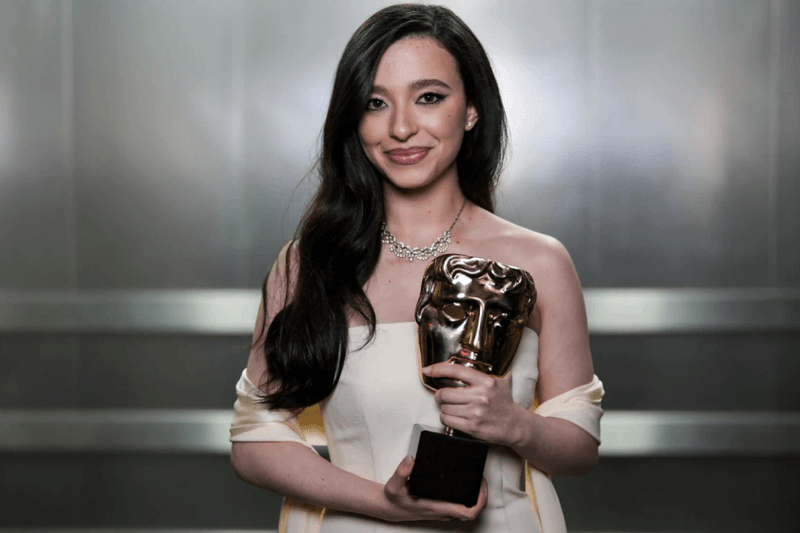 擊敗 Demi Moore 成奧斯卡影后！《艾諾拉》Mikey Madison 為性工作者發聲，25 歲的她憑什麼得獎？ - POPBEE