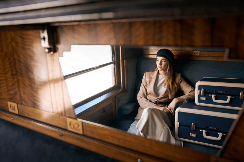 經典復刻回歸！最美的 Samsonite 優雅設計，這次全球僅有限量 2025 件！ - POPBEE