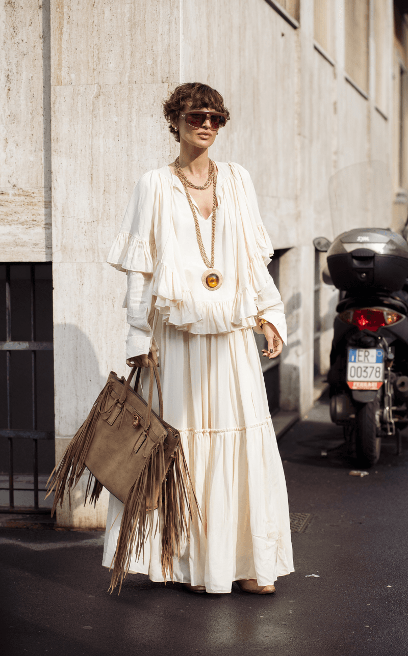 #MFW：米蘭時裝週 50+ 街拍特輯，偷學時髦女生的秋季搭配法！ - POPBEE