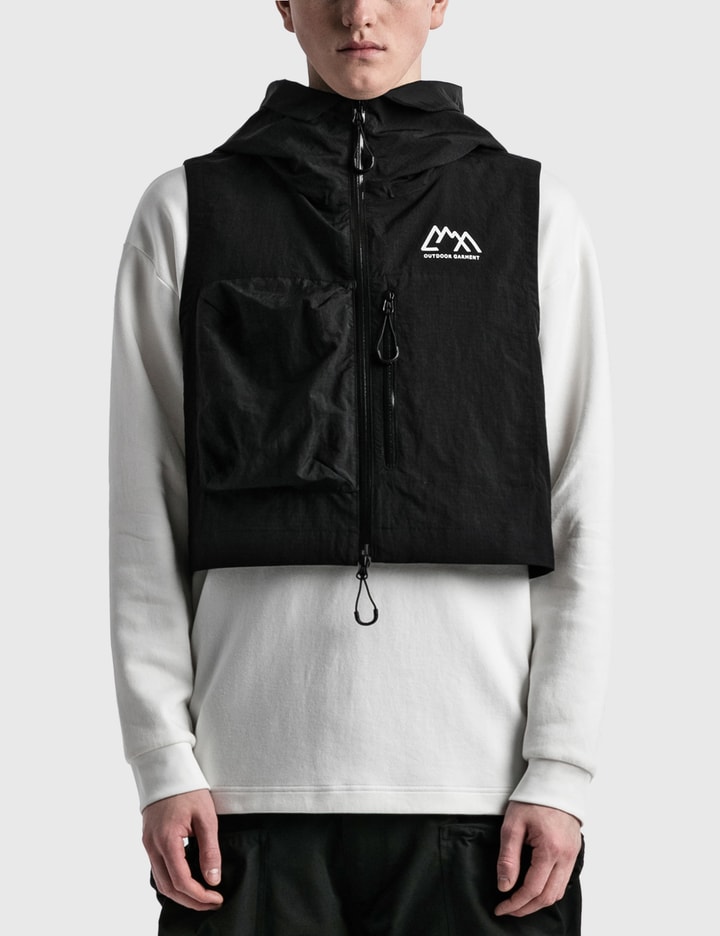 CMF Outdoor Garment - Phantom Nylon Vest | HBX - Globally Curated ...