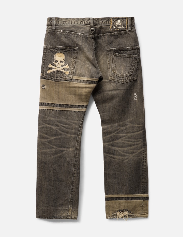 Mastermind World - MASTERMIND SERENADE WASH JEANS | HBX - HYPEBEAST 為您 ...