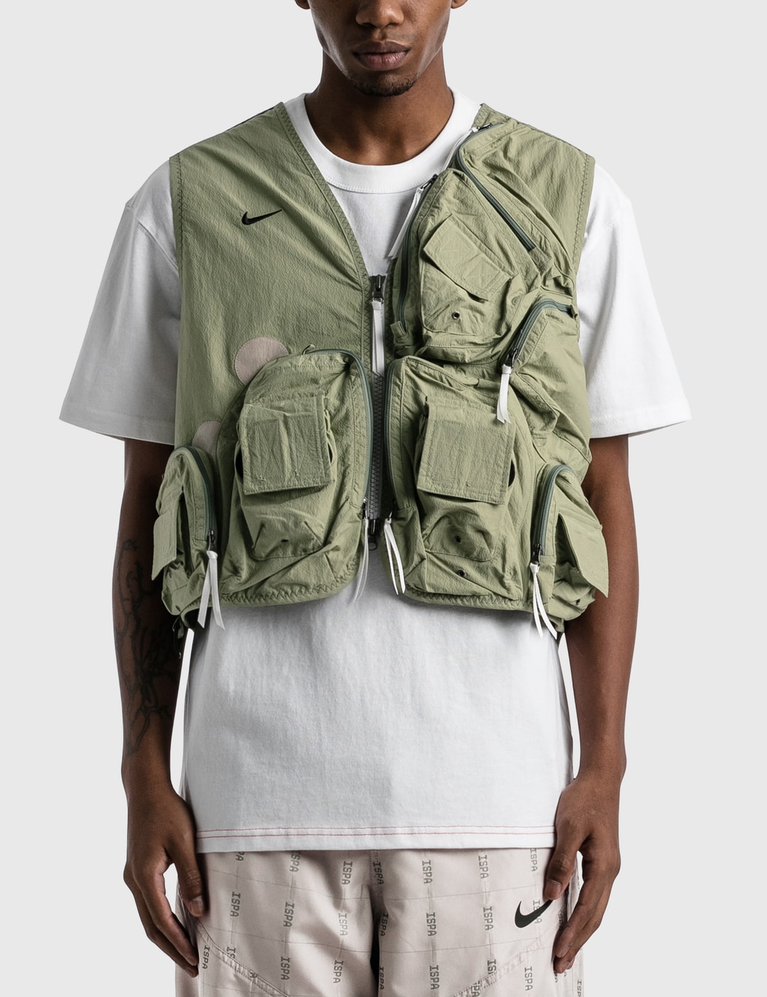 Nike - U Nrg Ispa Utility Vest | HBX - Globally Curated Fashion and ...