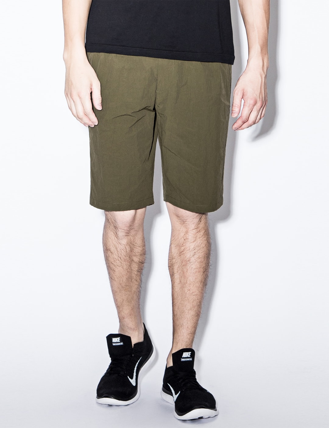 Minotaur - Army Green Wrinkles Shorts | HBX - Globally Curated Fashion ...