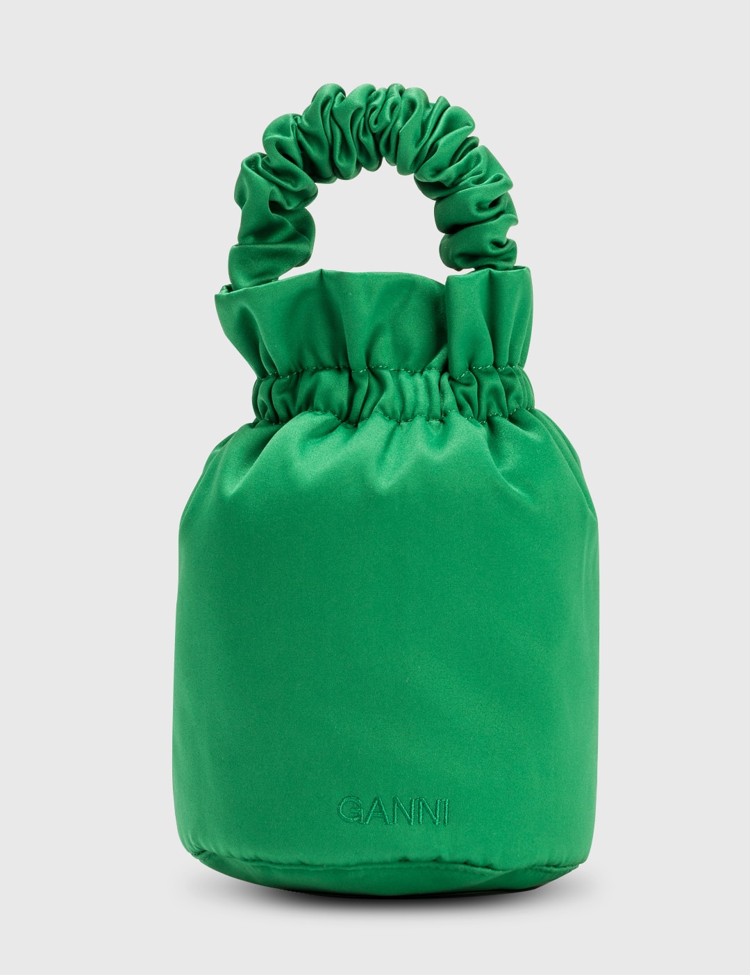 Ganni - Pouch Mini Bag | HBX - HYPEBEAST 為您搜羅全球潮流時尚品牌