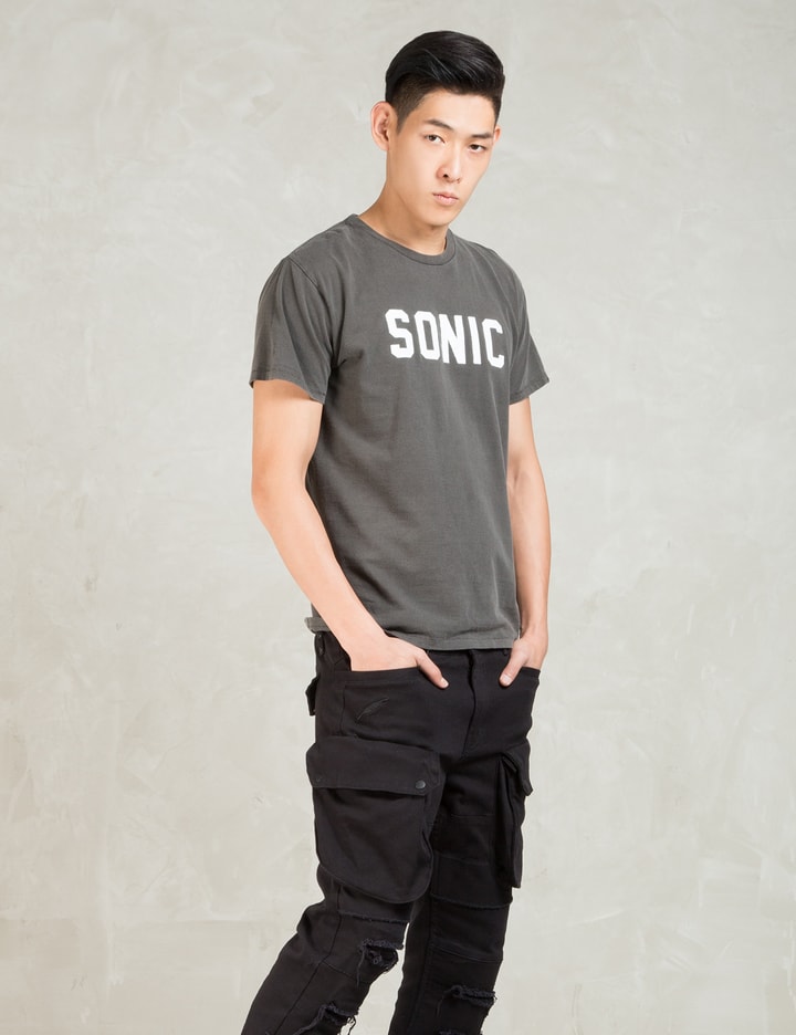 FUCT SSDD - Black Ssdd Sonic T-Shirt | HBX - HYPEBEAST 為您搜羅全球潮流時尚品牌