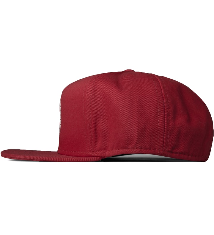 Stüssy - Red Greek Cap | HBX - HYPEBEAST 為您搜羅全球潮流時尚品牌