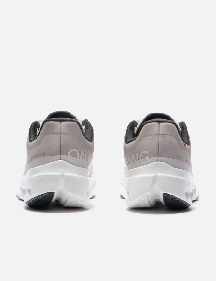 On - Cloudsurfer Next | HBX