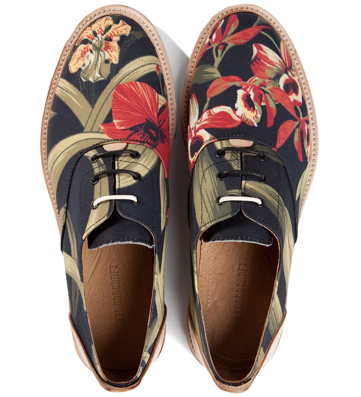 TCG - Floral Hampton Shoes | HBX - Globally Curated Fashion and ...