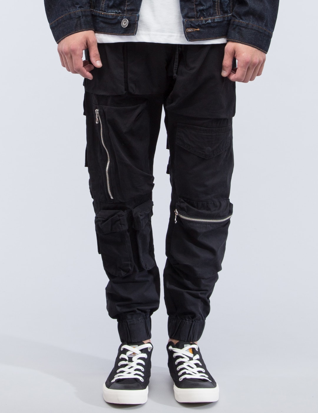 MOSTLY HEARD RARELY SEEN - M4- Abyss Pocket Cargo Pants | HBX
