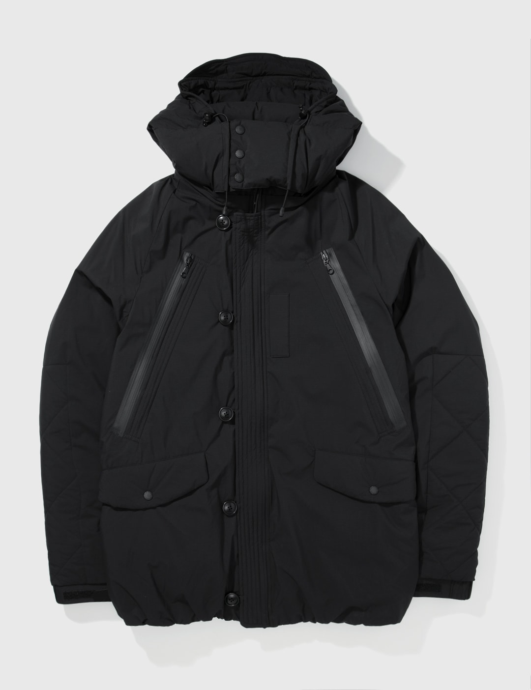 F/CE.® - F/CE NANGA DOWN JACKET | HBX - HYPEBEAST 為您搜羅全球潮流時尚品牌