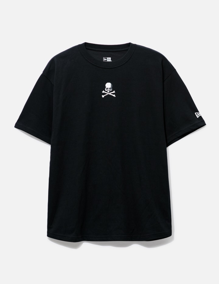 Mastermind World - MASTERMIND JAPAN X NEW ERA LOGO PRINT T-SHIRT | HBX ...