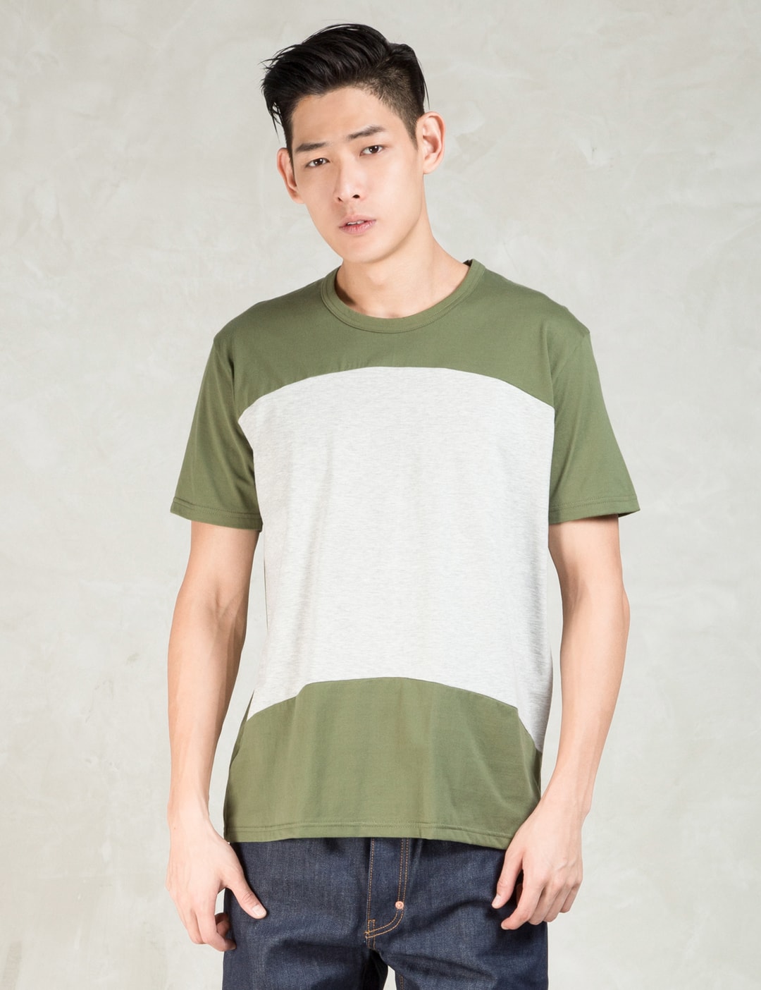 Aloye - Olive Color Block S/s T-shirt | HBX - HYPEBEAST 為您搜羅全球潮流時尚品牌