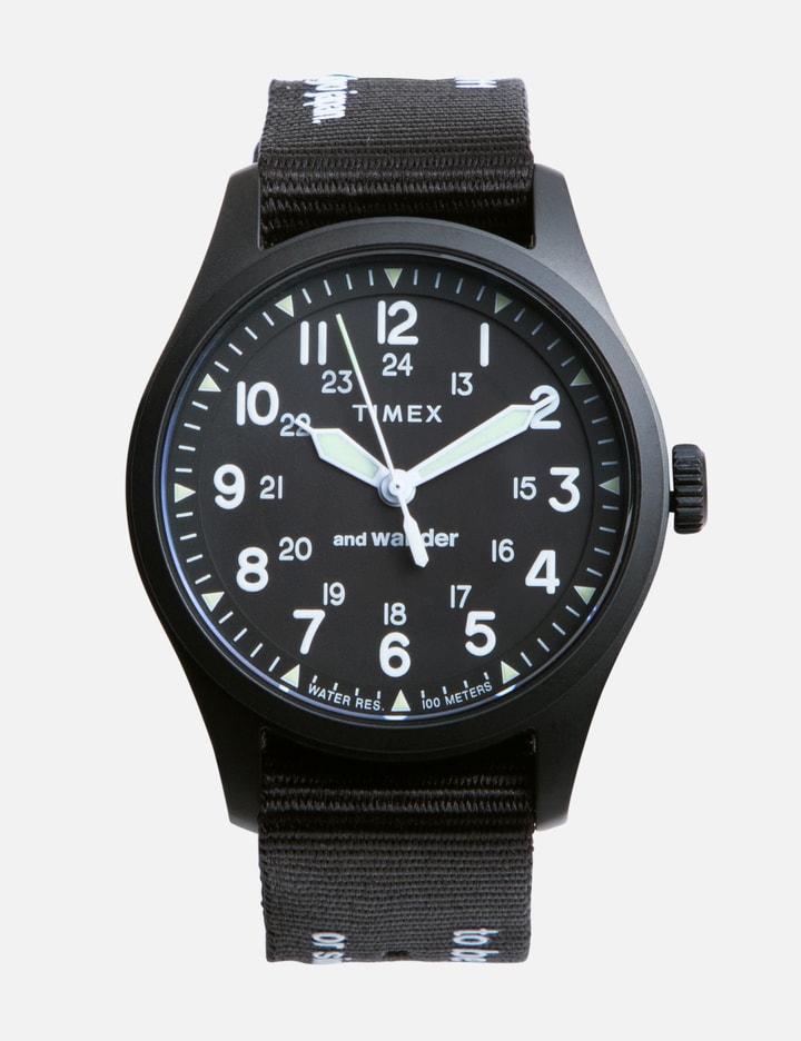 and wander - TIMEX × and wander EXPEDITION NORTH FIELD POST SOLAR | HBX