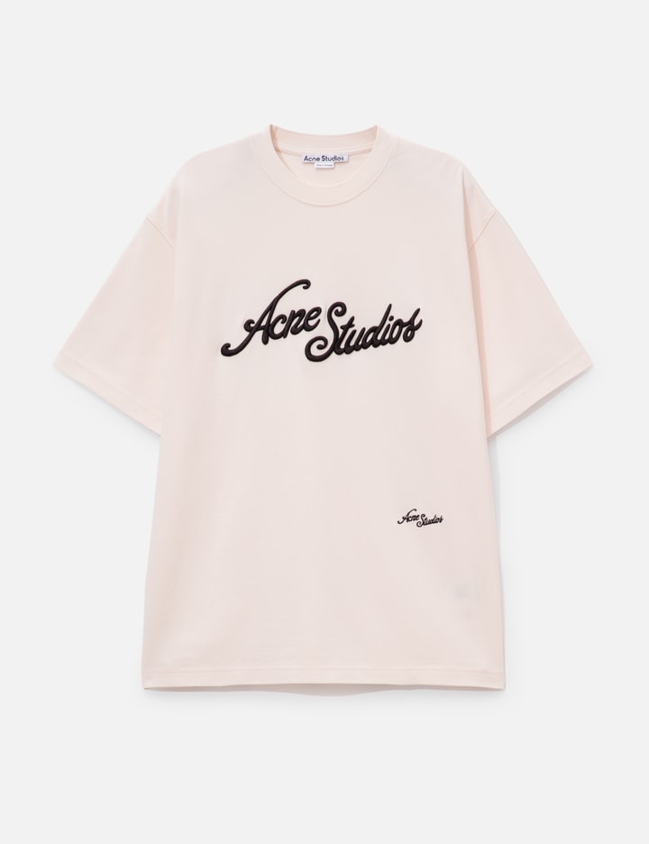 Acne Studios Embroidered Logo T-Shirt - 有机棉宽松版型，3D刺绣Logo点亮婴儿粉街头风。 | HBX