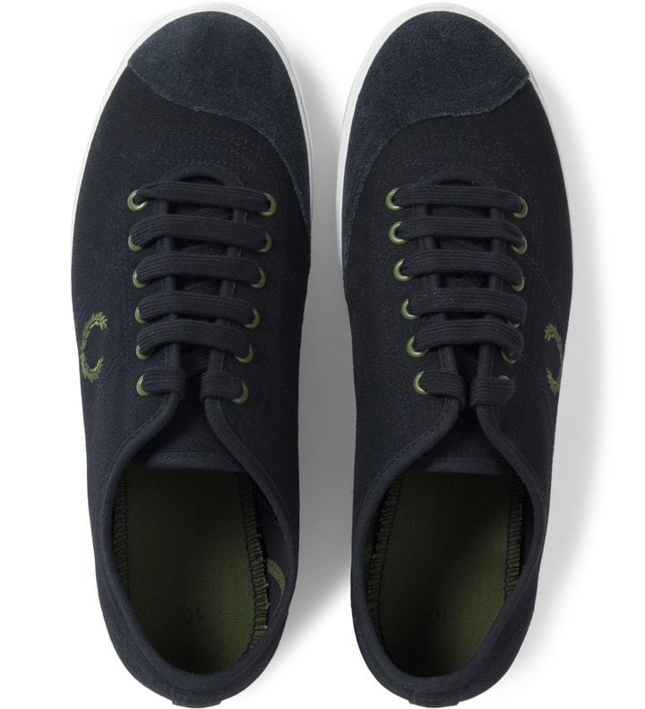 Fred Perry - Navy Table Tennis Canvas | HBX - HYPEBEAST 為您搜羅全球潮流時尚品牌