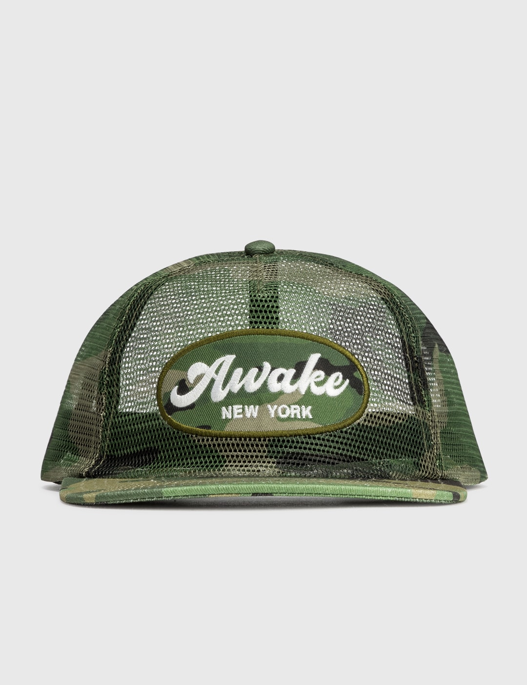 Awake NY - LOGO PATCH MESH TRUCKER HAT | HBX - HYPEBEAST 為您搜羅全球潮流時尚品牌