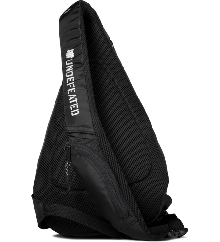 Undefeated - Black Technical Shoulder Bag | HBX