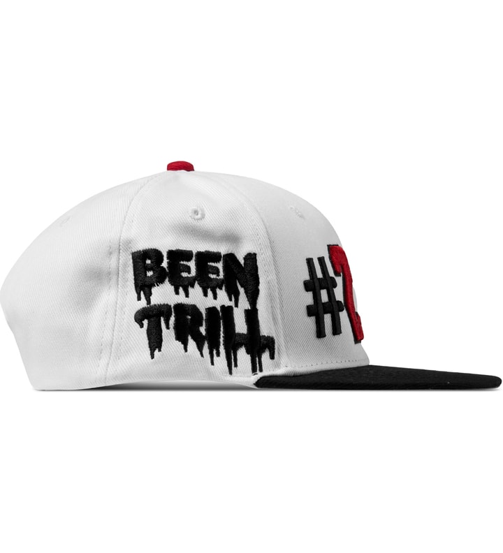 BEENTRILL - White Mike Will 23 Snapback Cap | HBX - HYPEBEAST 為您搜羅全球潮流時尚品牌