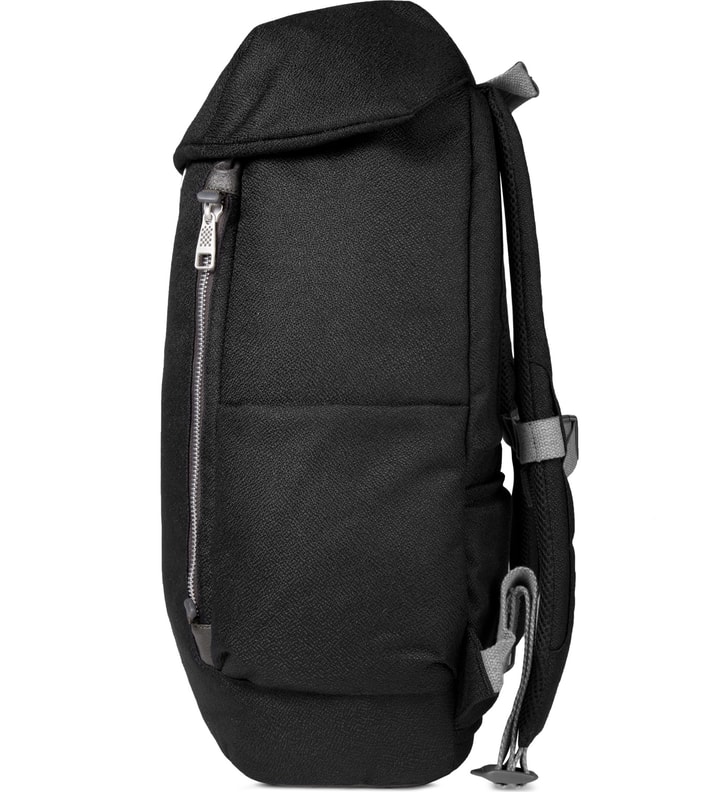 ULTRAOLIVE - Black/Grey Pebble Backpack | HBX