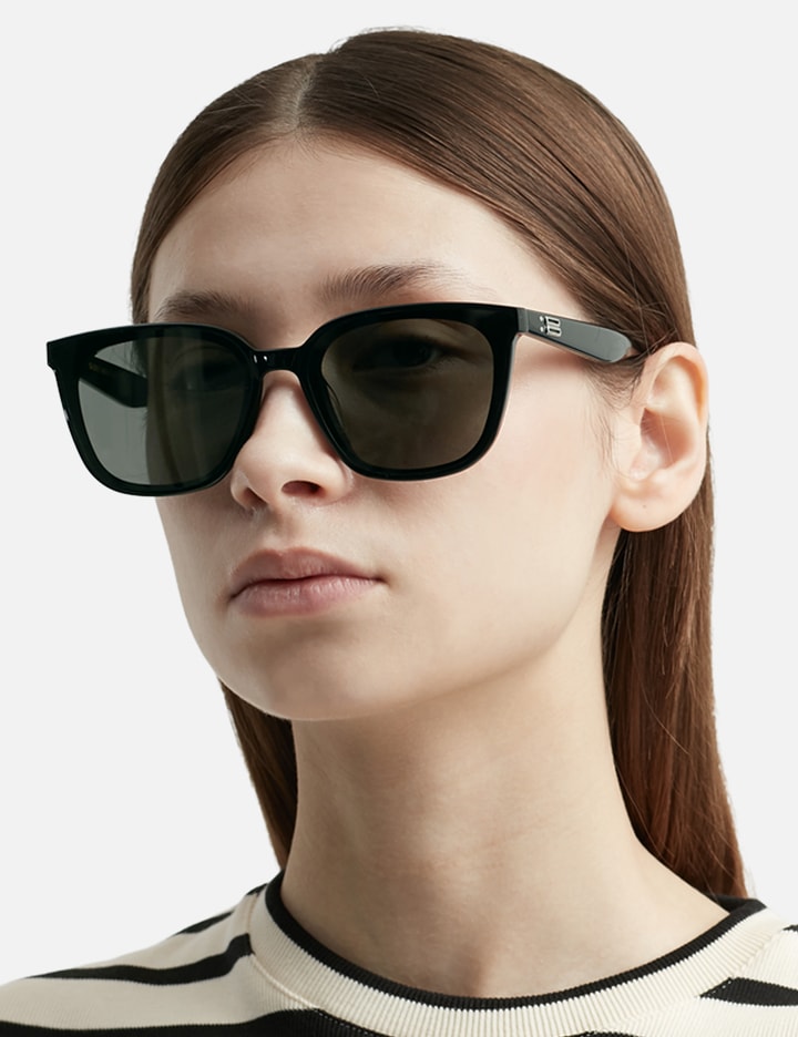 Gentle Monster - 탐 01 | HBX - 하입비스트가 엄선한 글로벌 패션&라이프스타일