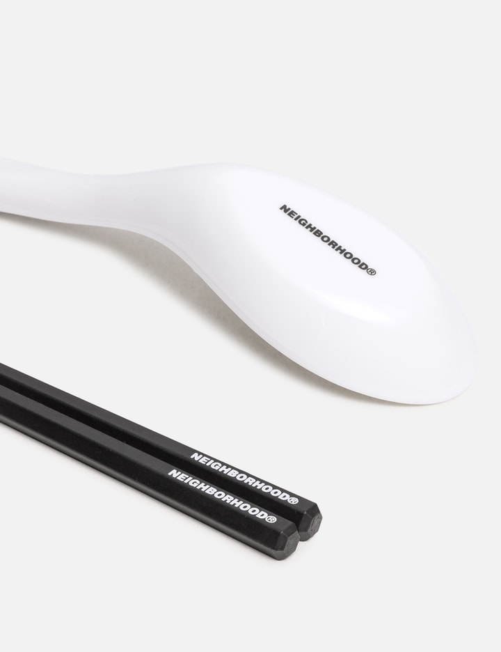 NEIGHBORHOOD - SRL . CHOPSTICKS & SPOON SET | HBX - Globally Curated ...